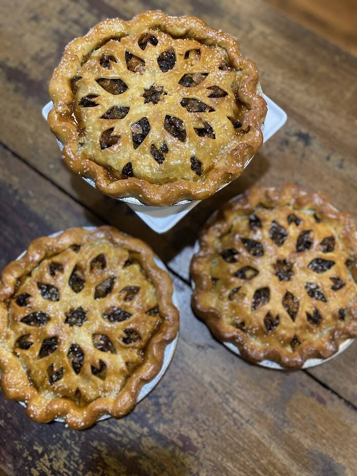 Home | PersNikkity Pies THIS PIE WILL MAKE YOUR DAY!